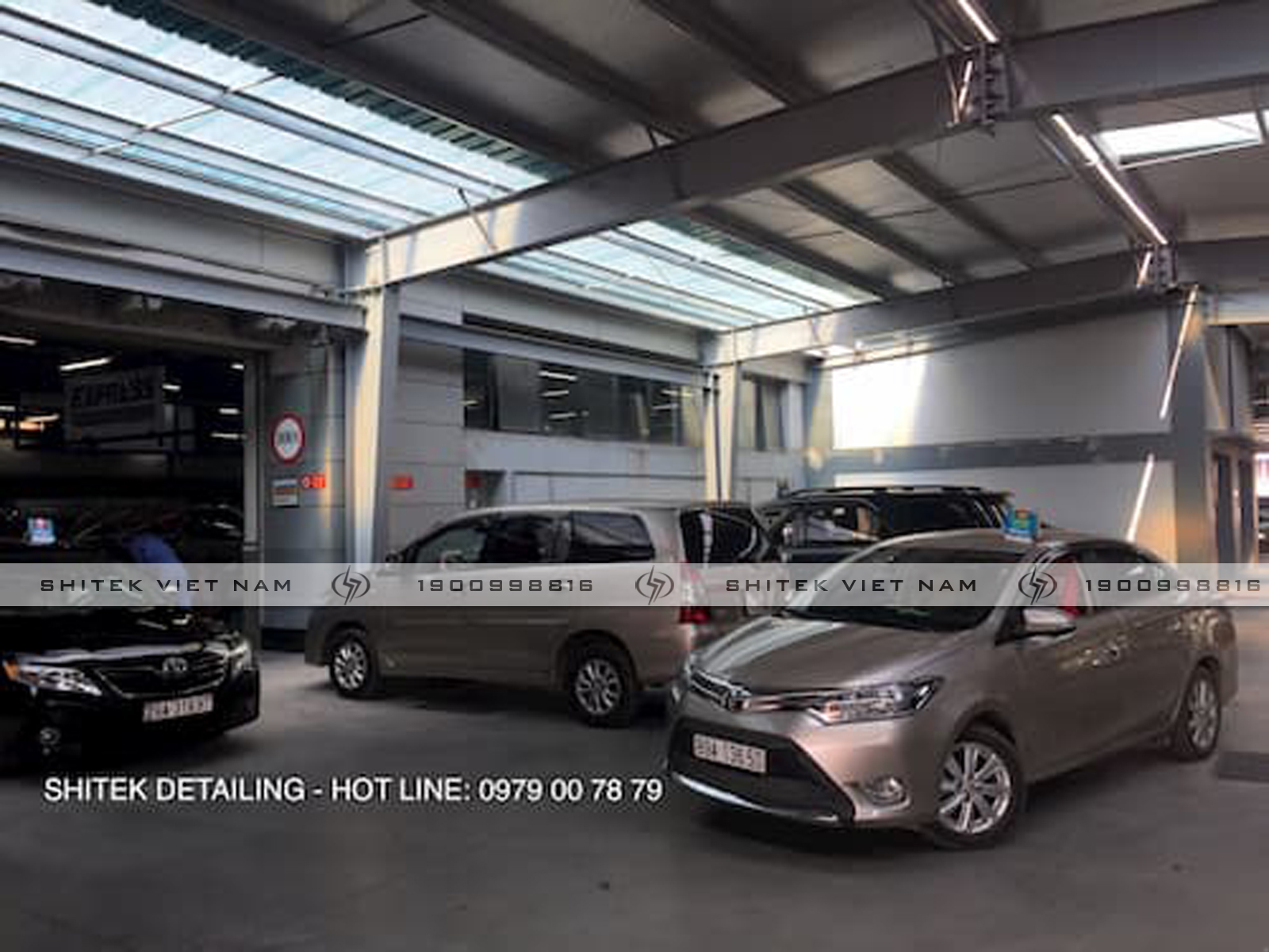 XÂY DỰNG TRUNG TÂM CHĂM SÓC XE TOYOTA TẠI LONG BIÊN